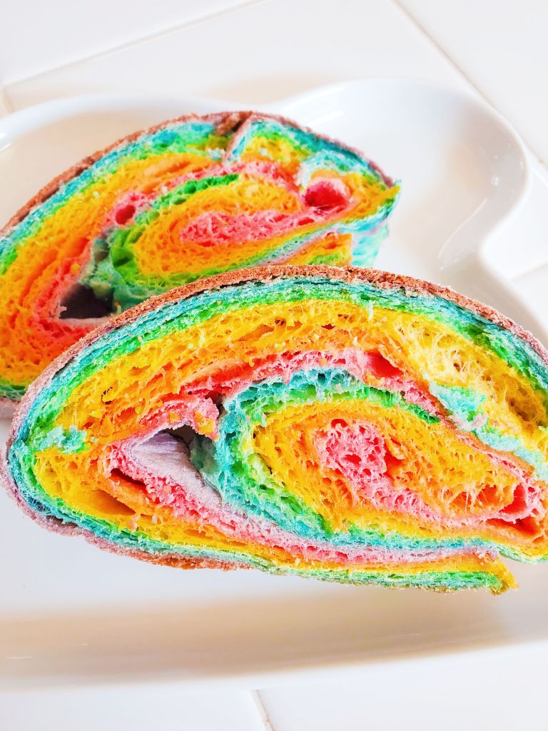 How to Make Rainbow Bread – The Colorventurer