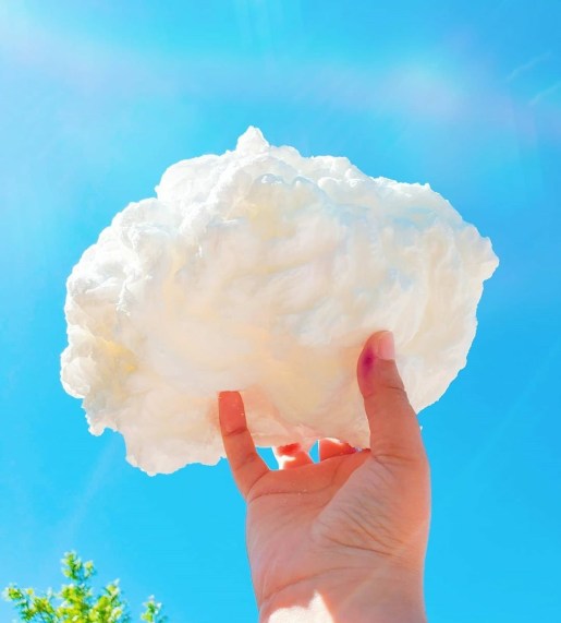 How Do You Catch a Cloud and Pin it Down? With This DIY Cloud Craft ...